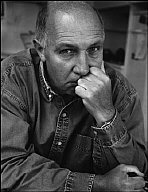 Raymond Depardon • Photographer Profiles • Magnum Photos